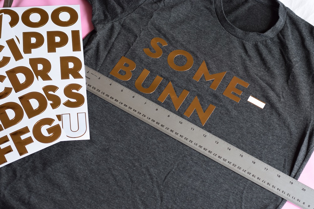 DIY Painted Pun Tee – Sew Bake Decorate