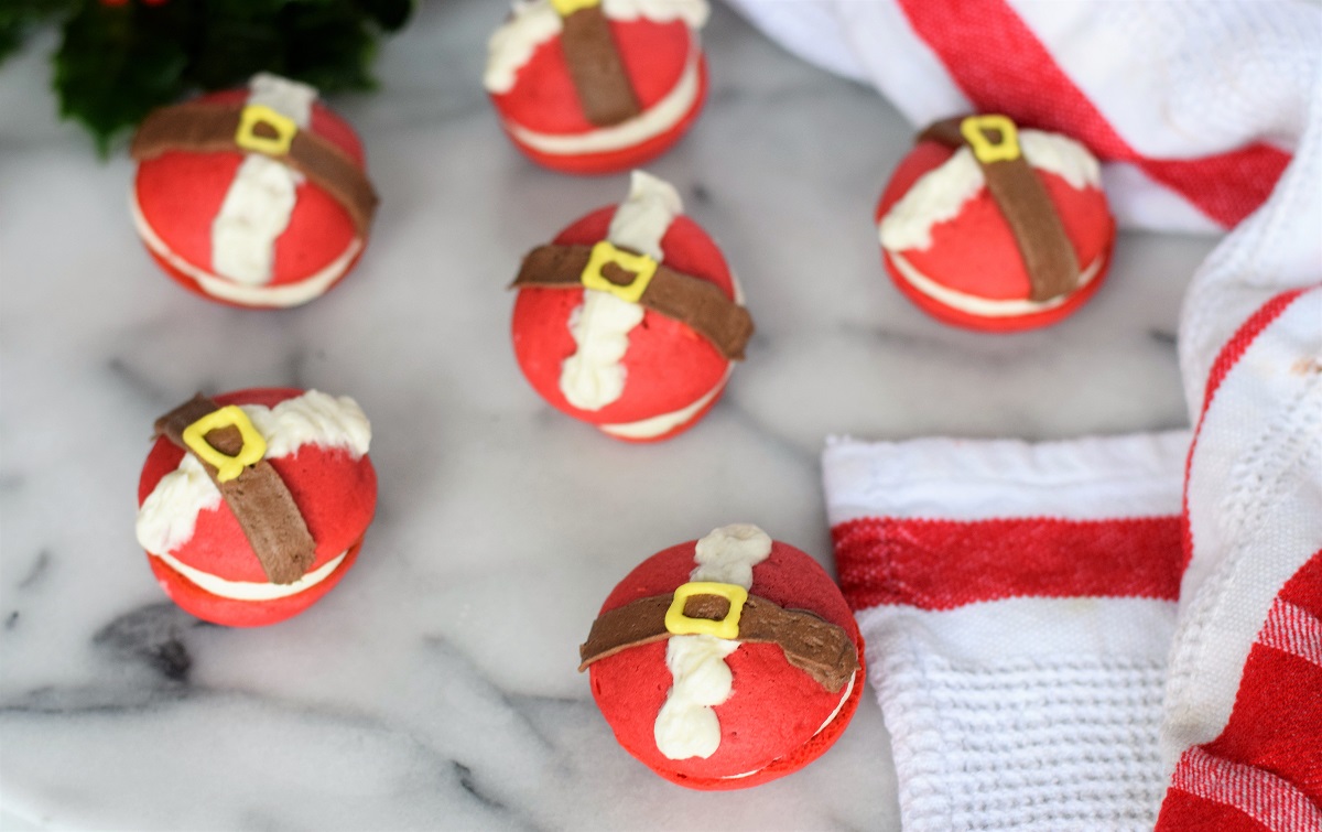Christmas Santa Whoopie Pies – Sew Bake Decorate